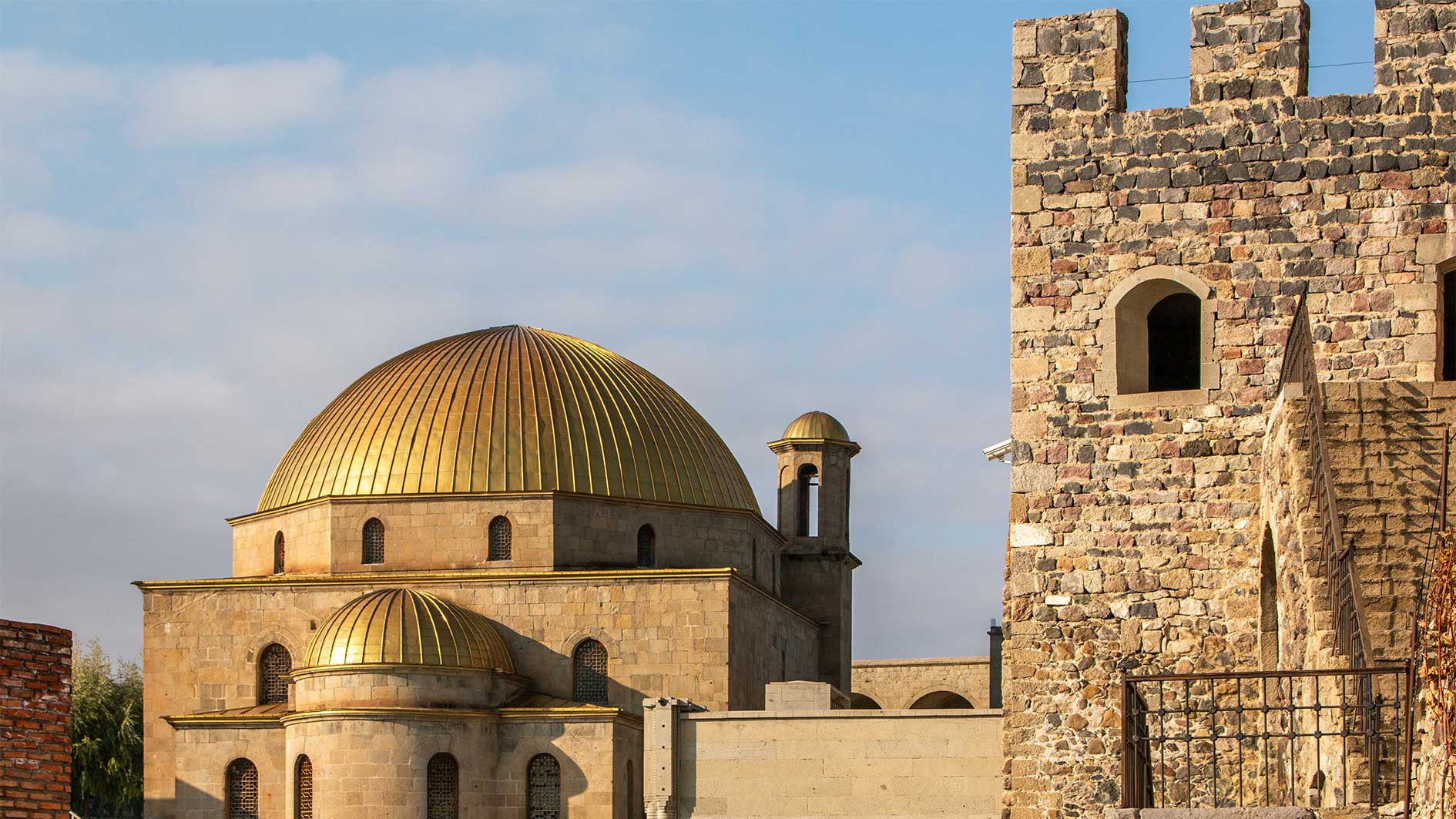 Standing in Prayer - troid.org | Digital Daʿwah