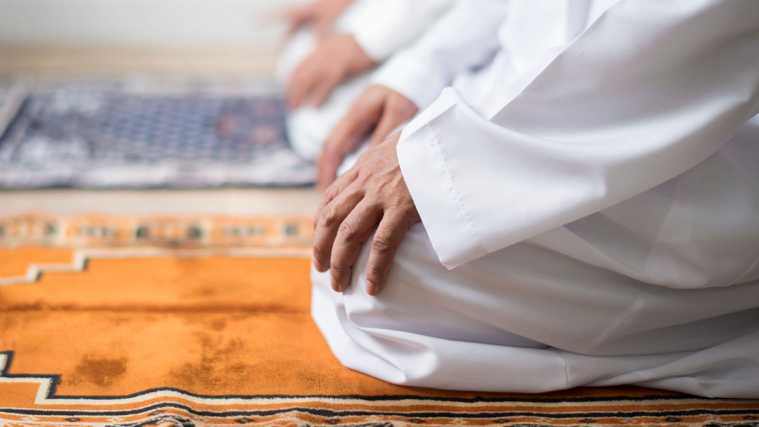 The Ruling on Unnecessary Movement During the Prayer - troid.org ...